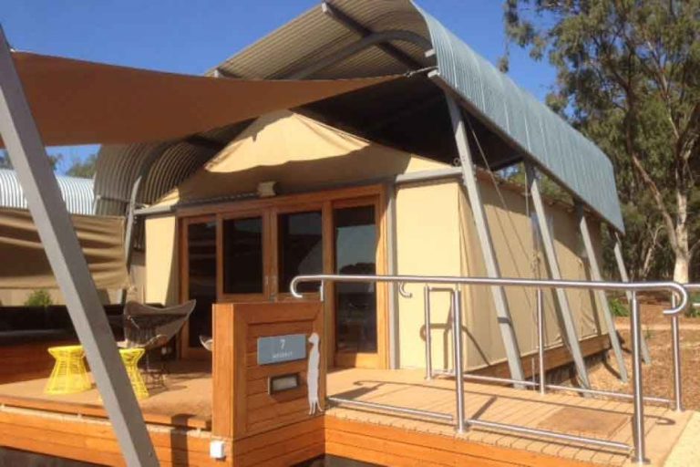 Zoofari | The ultimate Australia wildlife safari experience. Find out more!